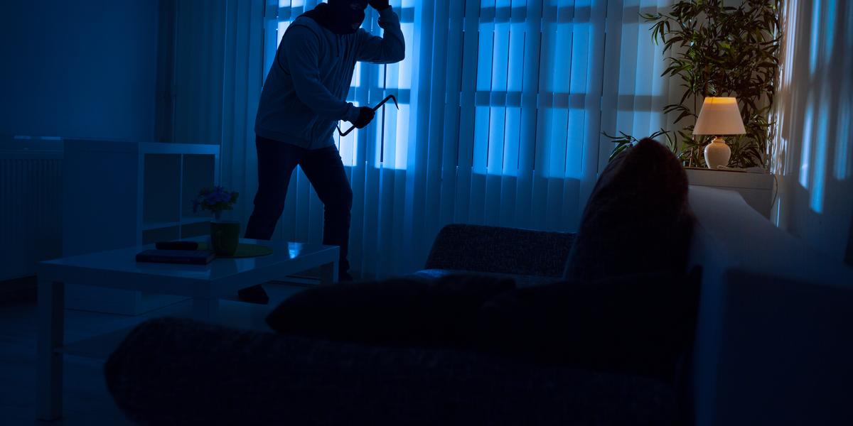 Emergency At JD Vance's Home, Police Rush In - Liberty Planet